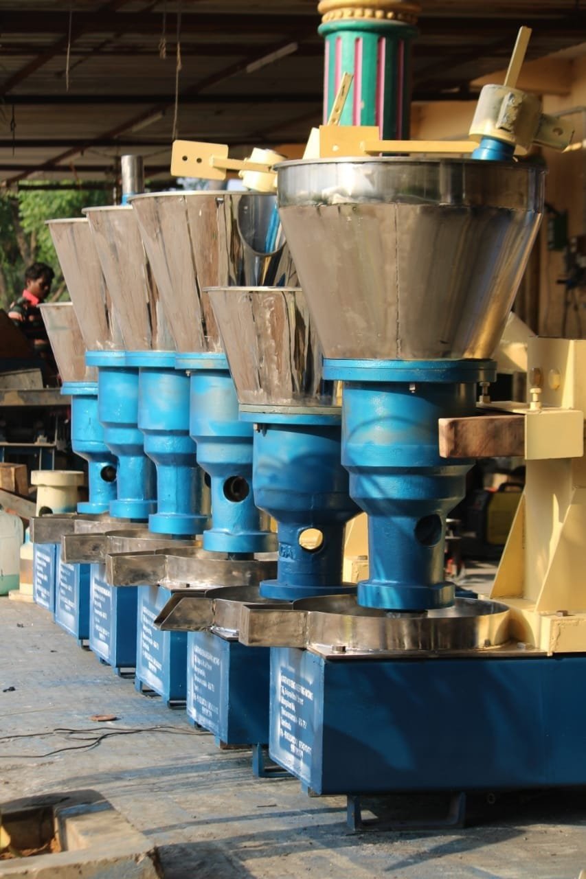 Best Oil Mill Machine Manufacturer - Karthik Engineering